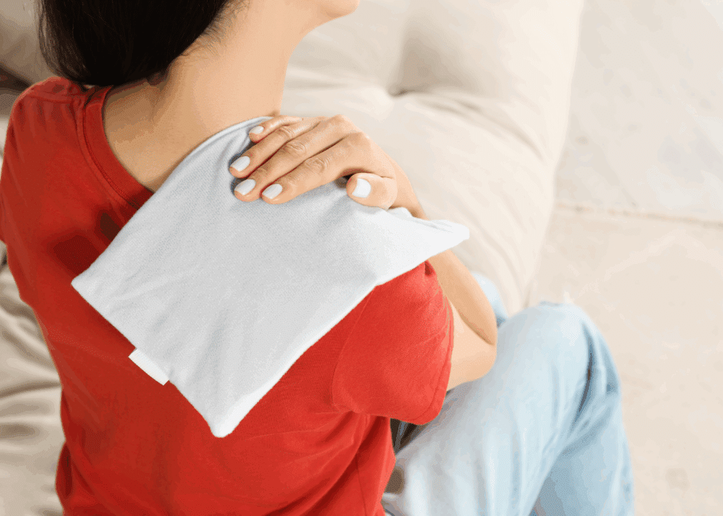 When to Use Ice vs. Heat for Pain Relief - Arizona Orthopedic Physical ...